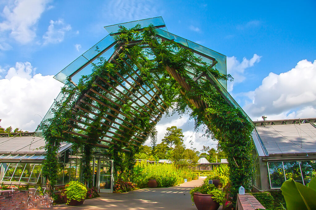 Shangri La Botanical Gardens and Nature Center - fd2s